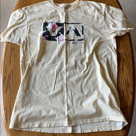 RVCA | Shirts | Rvca Graphic Tee | Poshmark